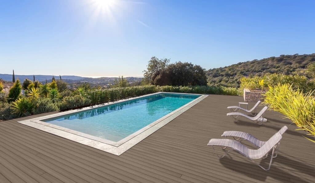 3 Best Decking Materials For Hot Weather